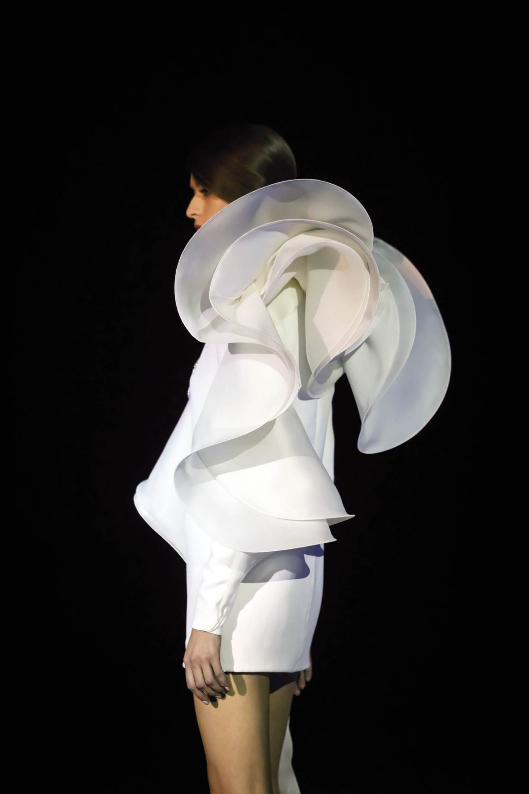 10 Flounces ideas from Paris Haute Couture Week - ModaHow Modahow